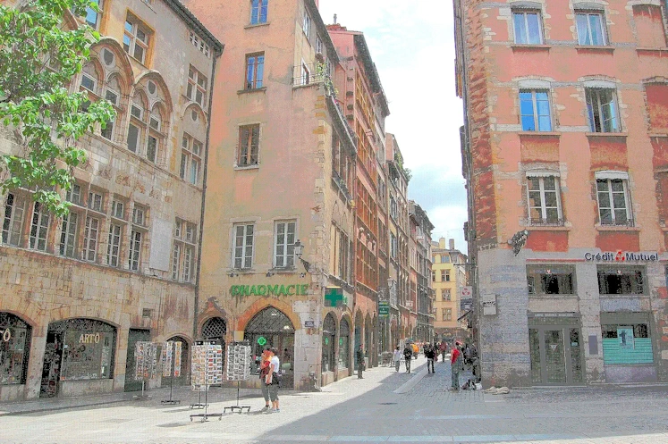 Viking River Cruise: Lyon France